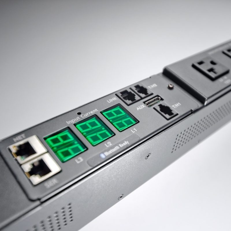 PDU (Power Distribution Unit) - Legrand